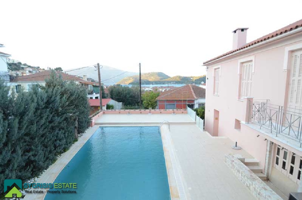 ΞΕΝΟΔΟΧΕΙΑΚΗ ΜΟΝΑΔΑ ΣΤΗΝ ΙΘΑΚΗ | Sygrisis