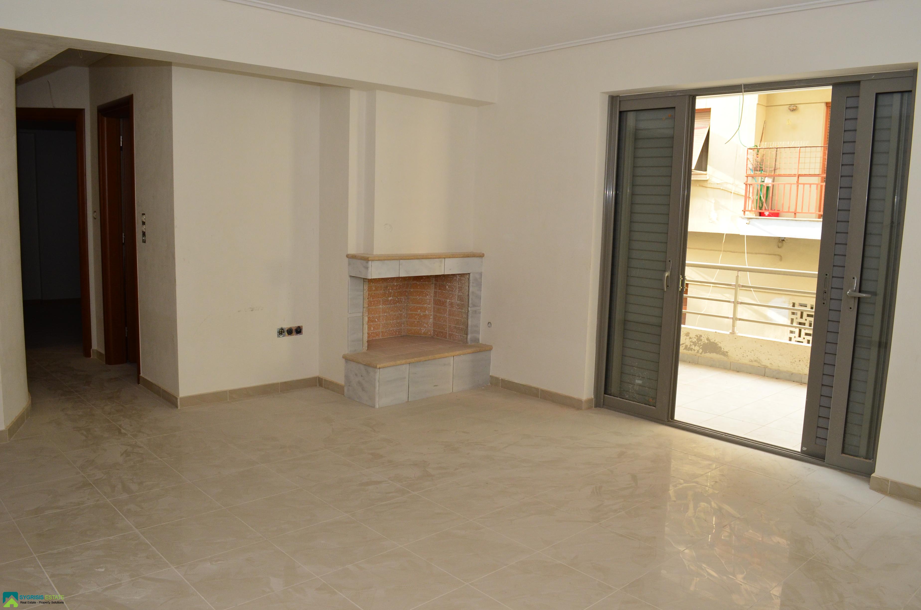 ΝΕΟΔΜΗΤΟ ΔΙΑΜΕΡΙΣΜΑ – ΒΥΡΩΝΑΣ – ΝΕΑ ΕΛΒΕΤΙΑ | Sygrisis