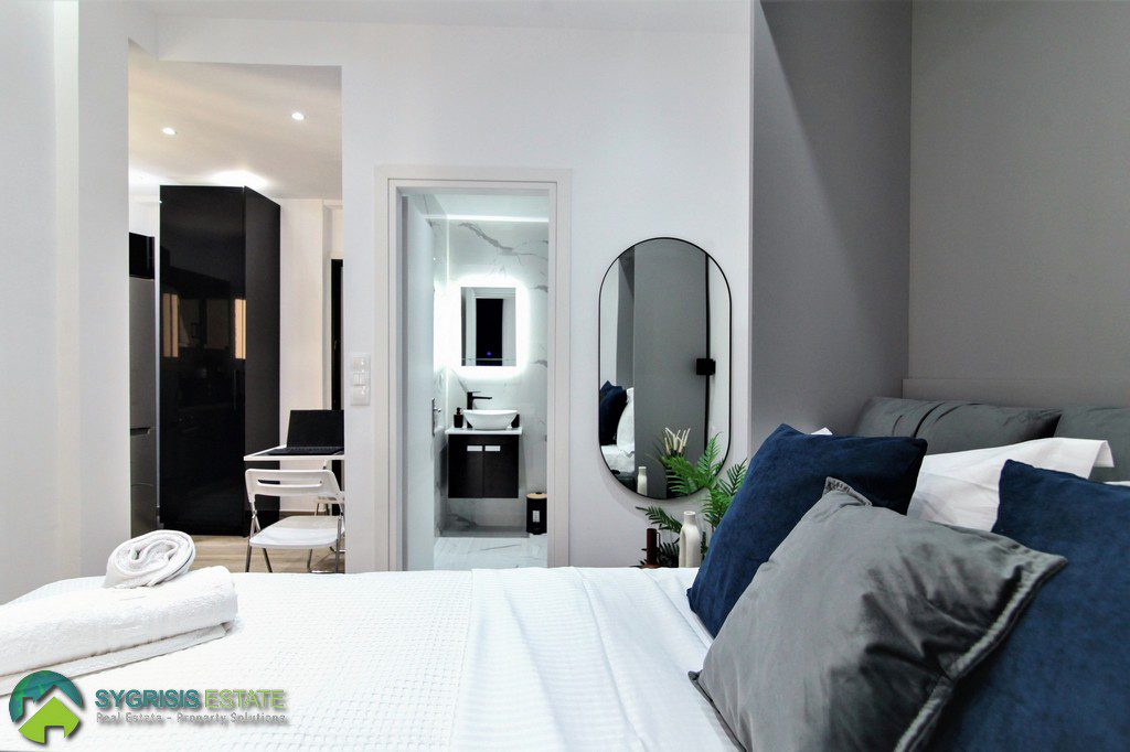 Studio Apartment – Athens, Pagrati, Varnava Square • Γκαρσονιέρα ...